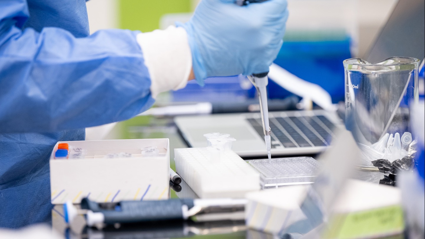 Faculty | Department of Ecology, Evolution and Organismal Biology ...